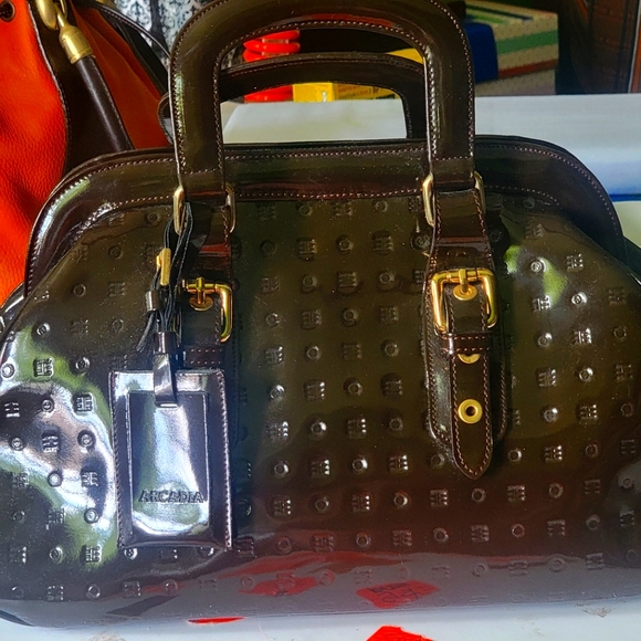 Arcadia | Bags | Arcadia Chocolate Brown Patent Leather Pocketbook ...